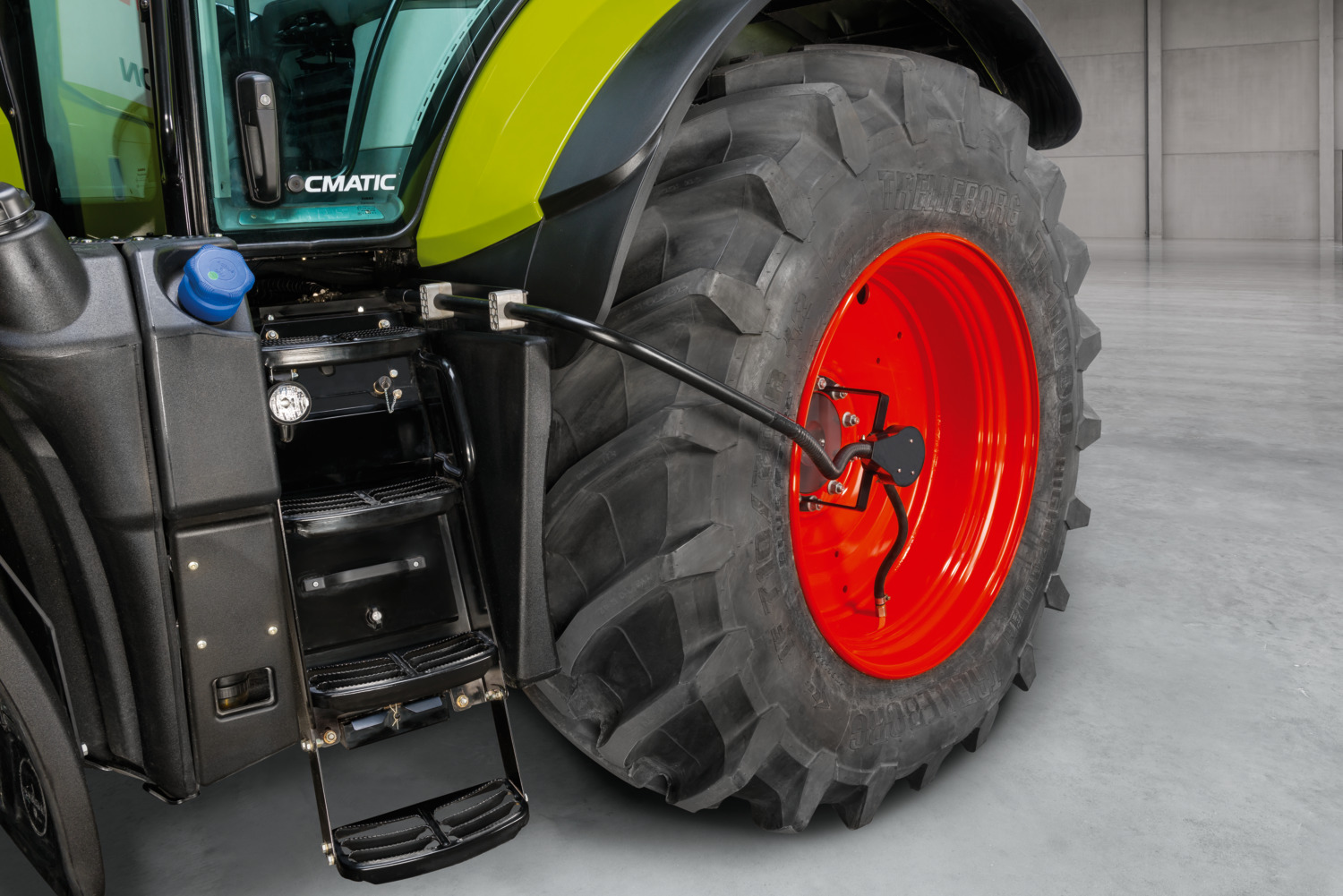 CTIC tire pressure control system | CLAAS