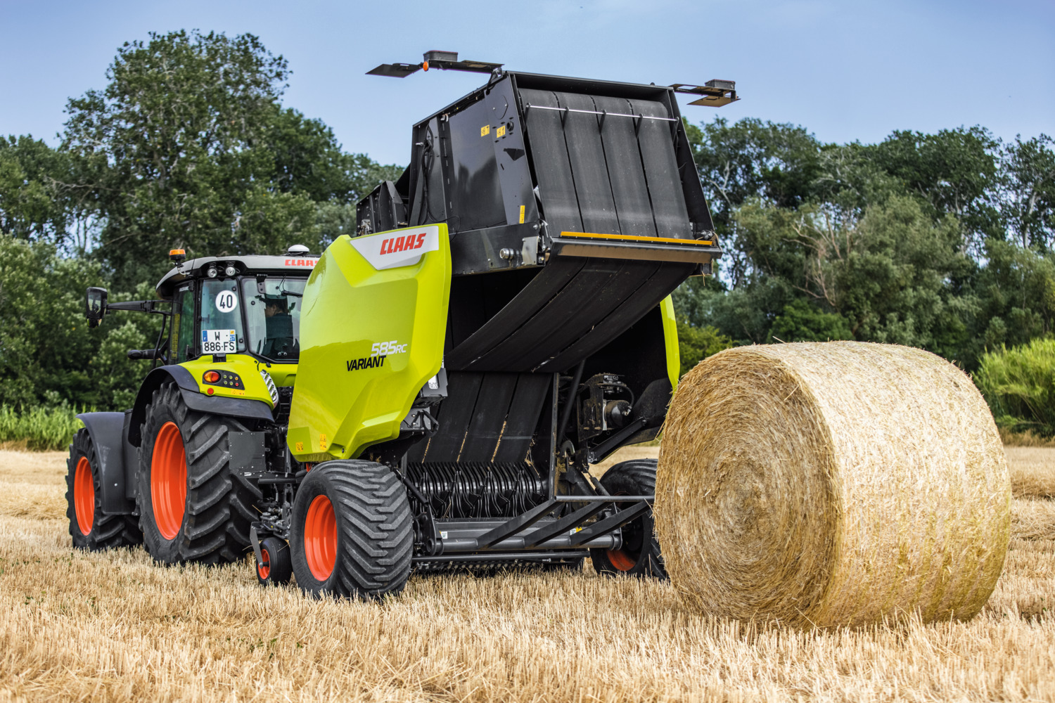 VARIANT 500 round balers get a performance boost thanks to MULTIFLOW ...