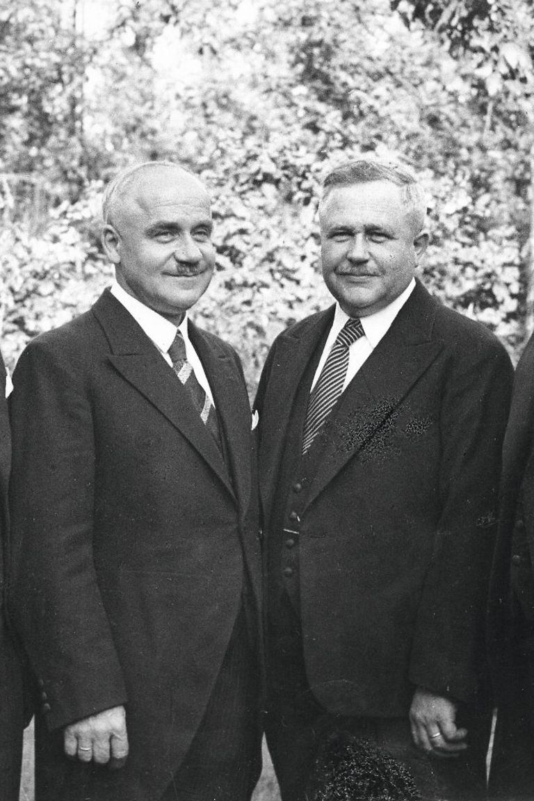 Die Gebrüder Claas | CLAAS