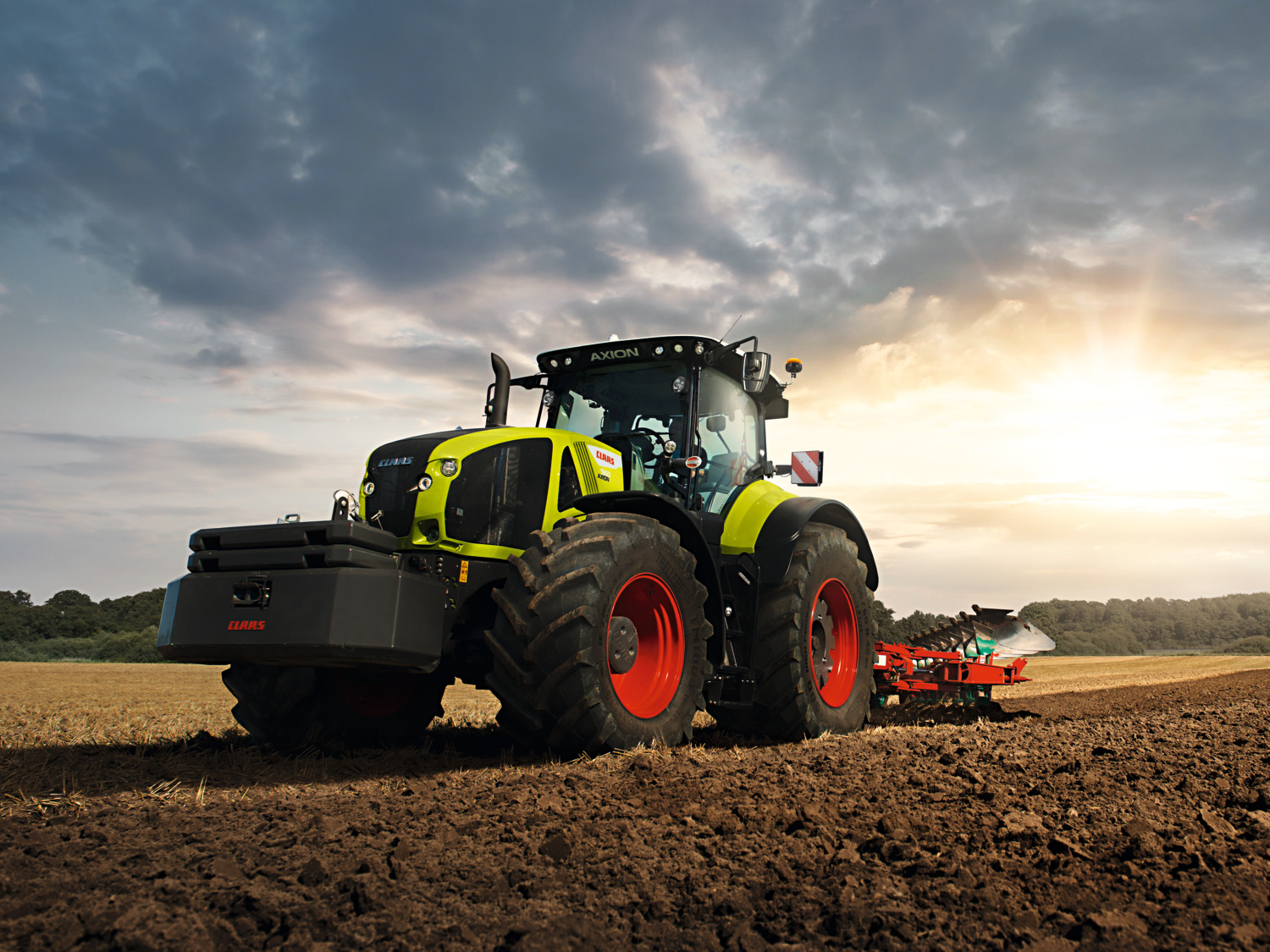 Large tractors | CLAAS