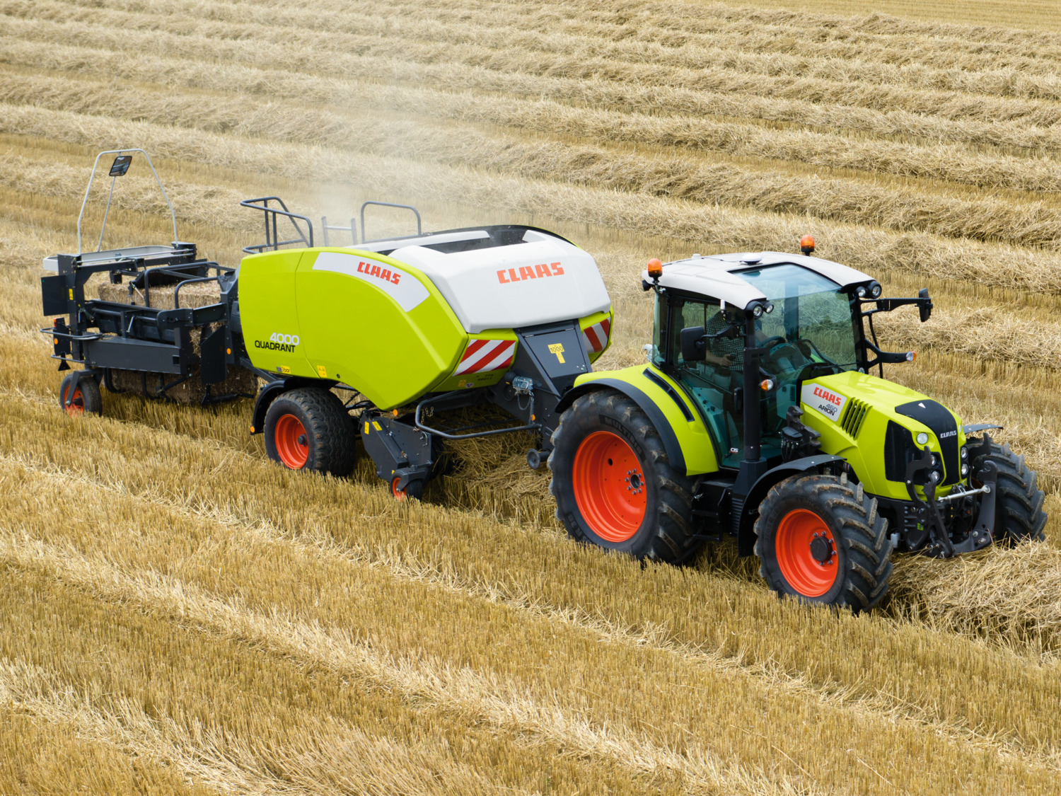 スクエアベーラー | CLAAS