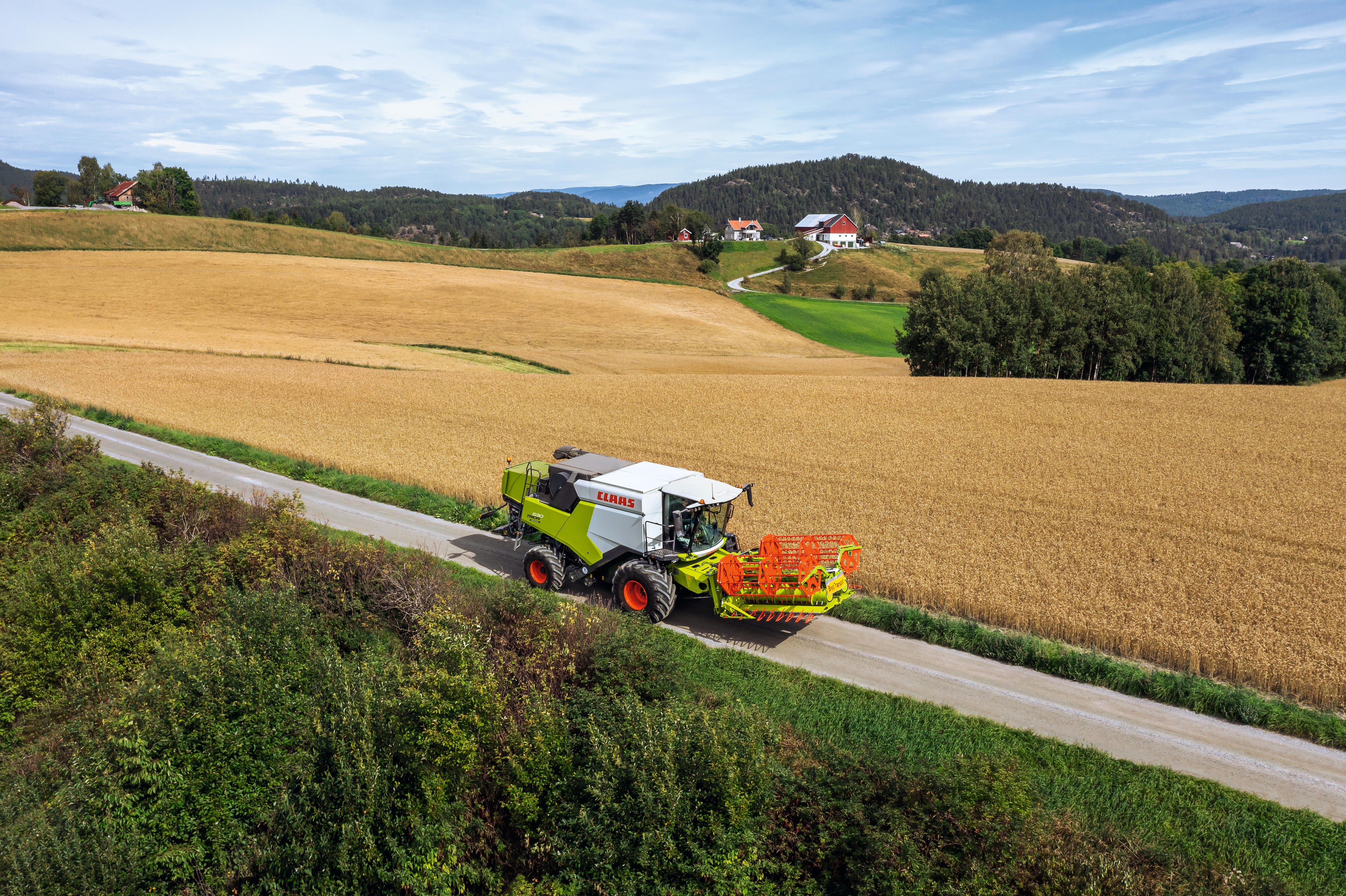 Foldable C auger cutterbars | CLAAS