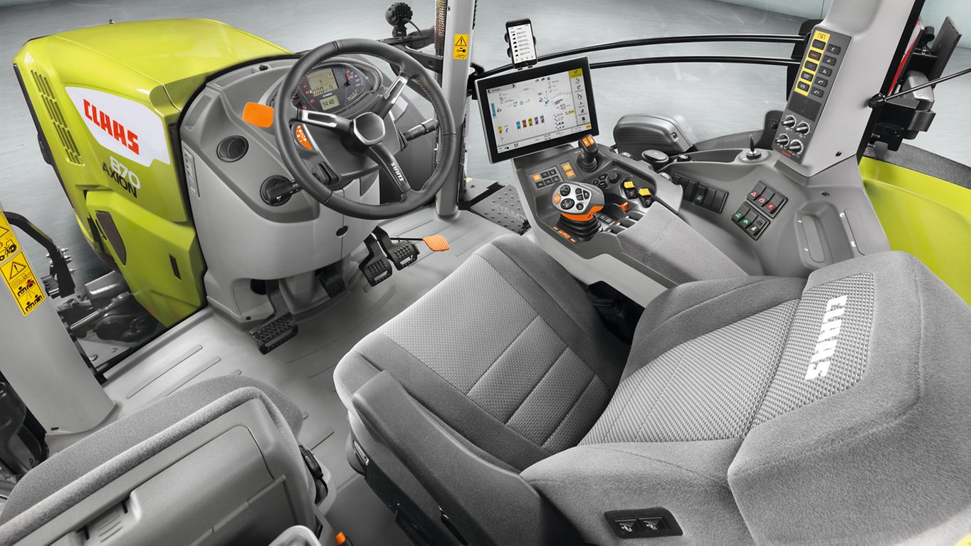 AXION 800 | CLAAS