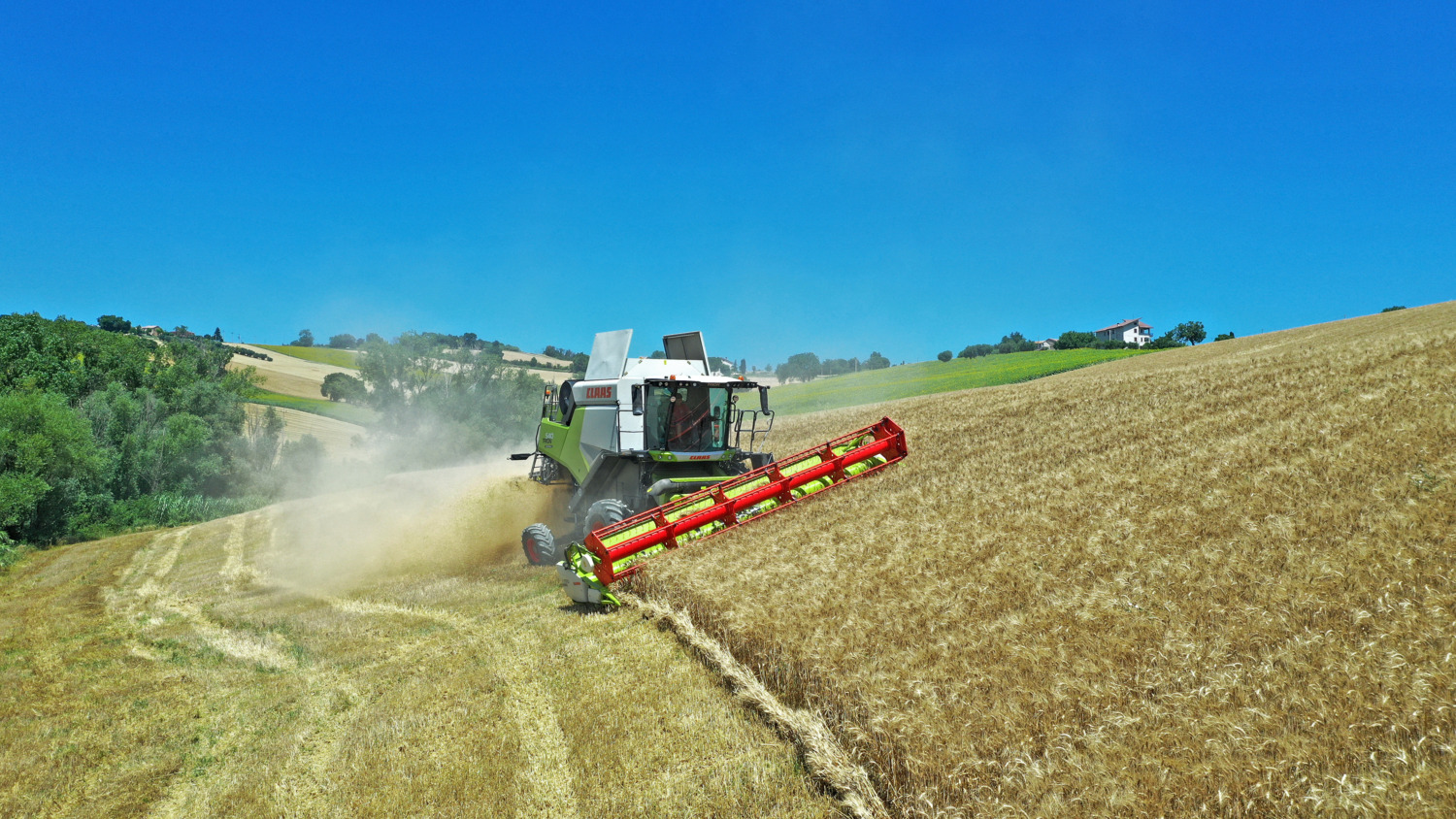 TRION 540 MONTANA 4 | CLAAS