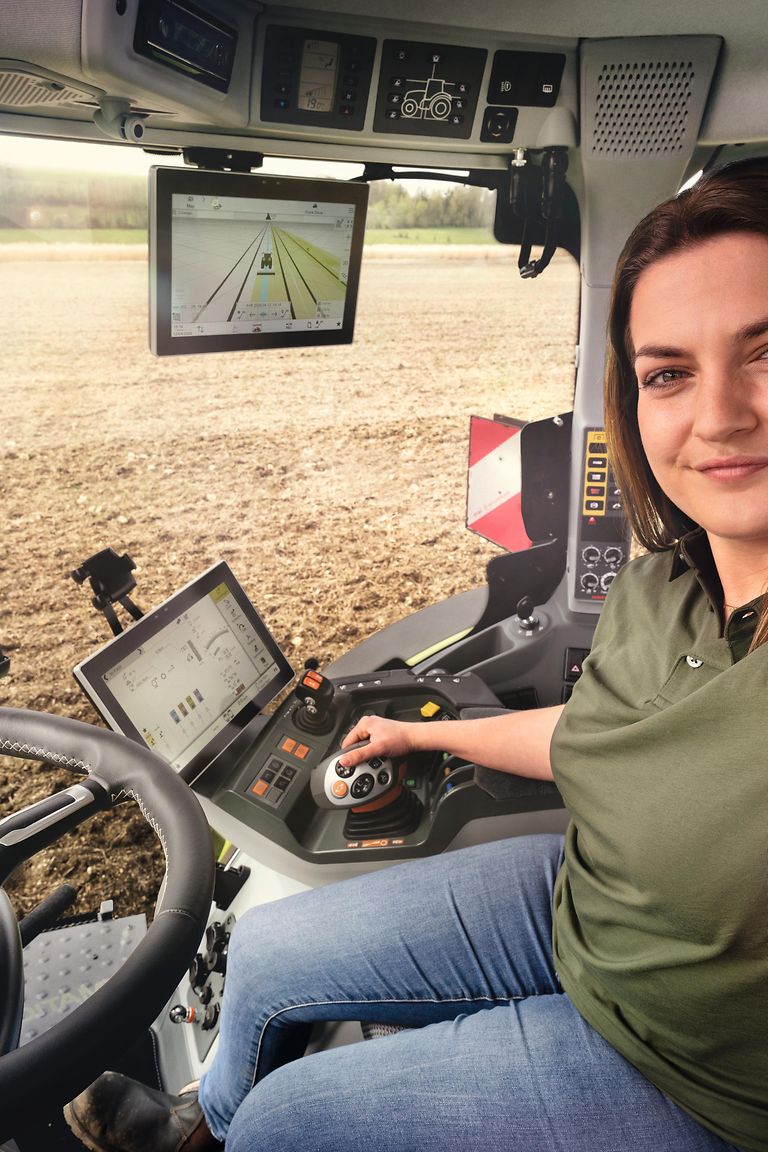 Assistance & connectivity | CLAAS