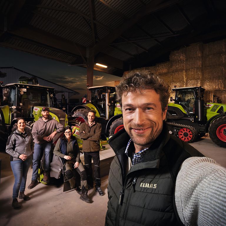 Tractors | CLAAS